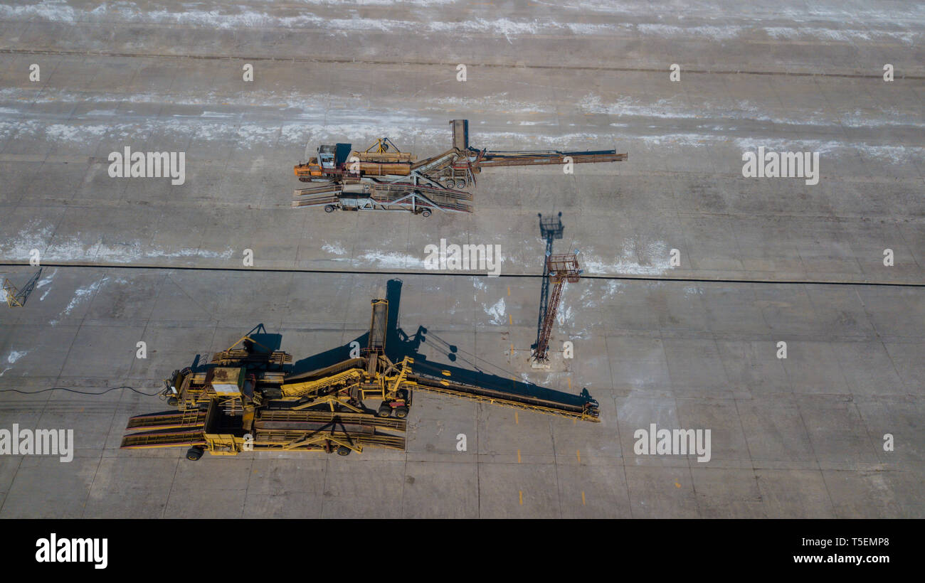 Belt loader hi-res stock photography and images - Alamy