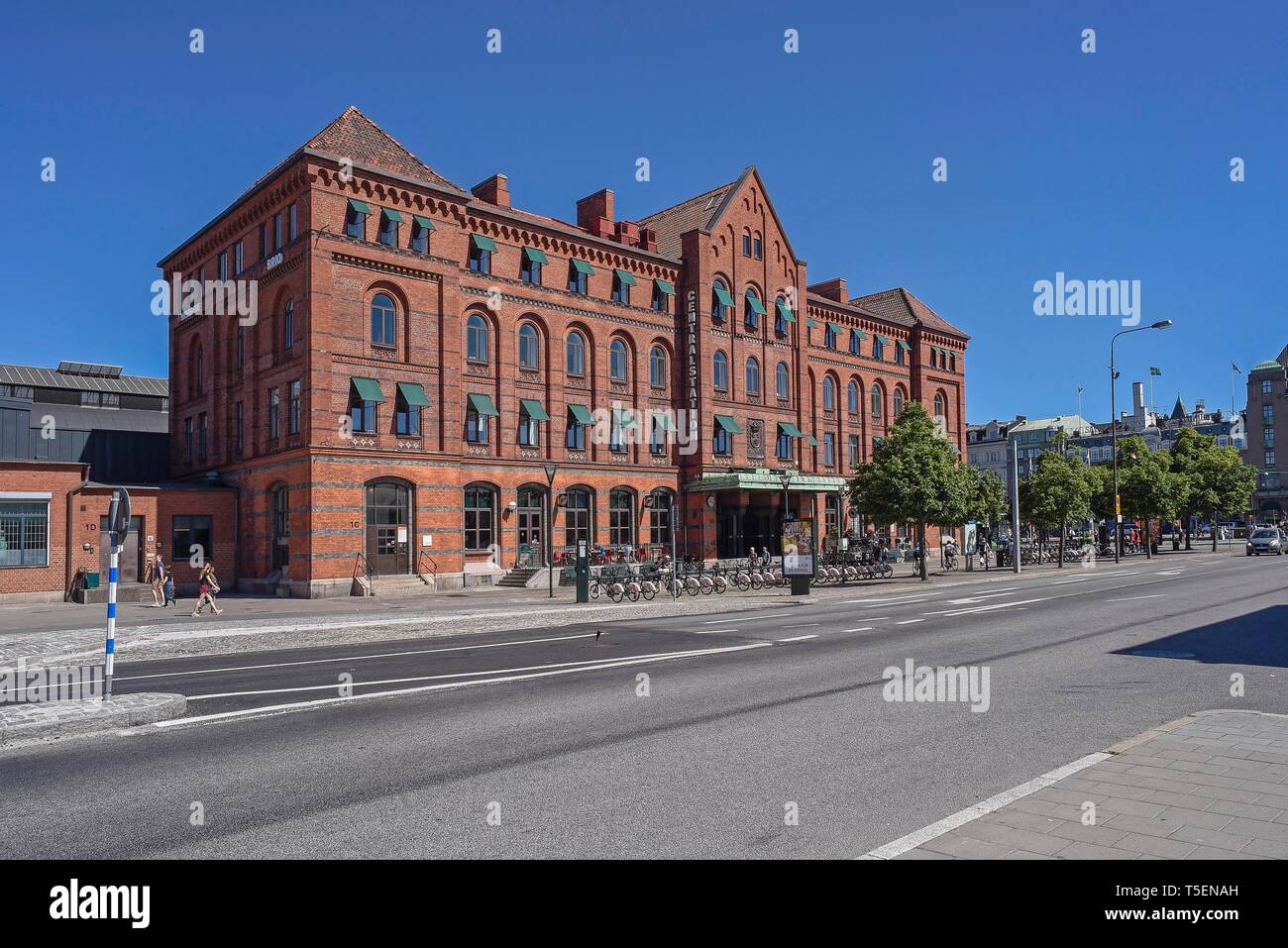 Malmo station exterior hi-res stock photography and images - Alamy