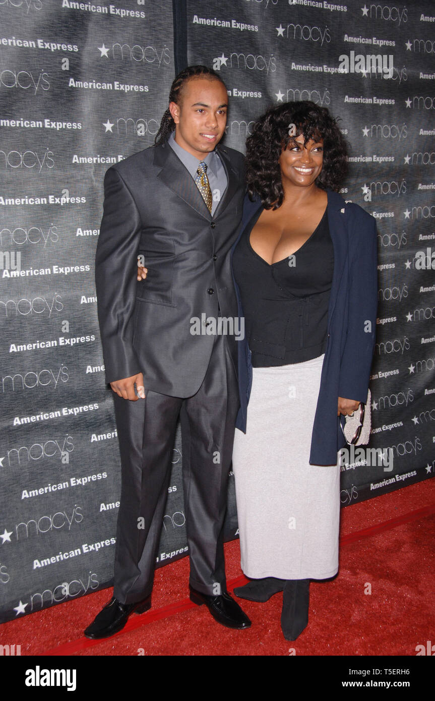 LOS ANGELES, CA. September 28, 2006: Actor JAMES FRANCIS KELLY III ...