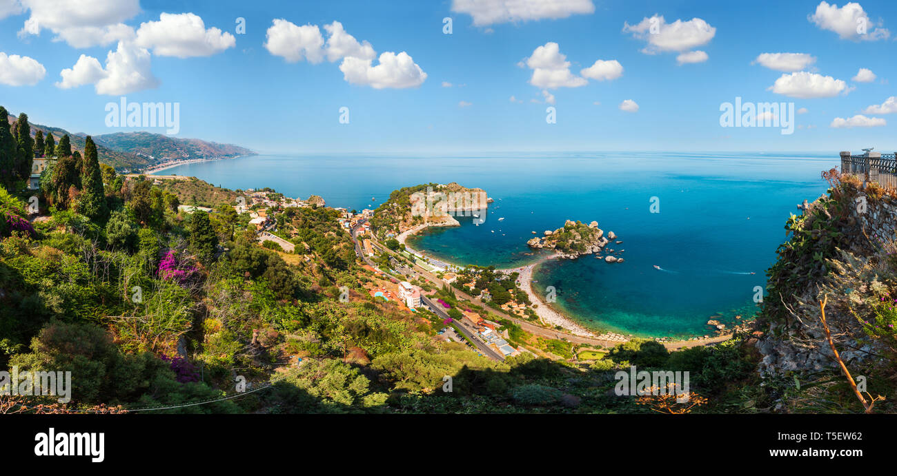 Beautiful Taormina panoramic view from up (Stairs to Taormina), Sicily ...