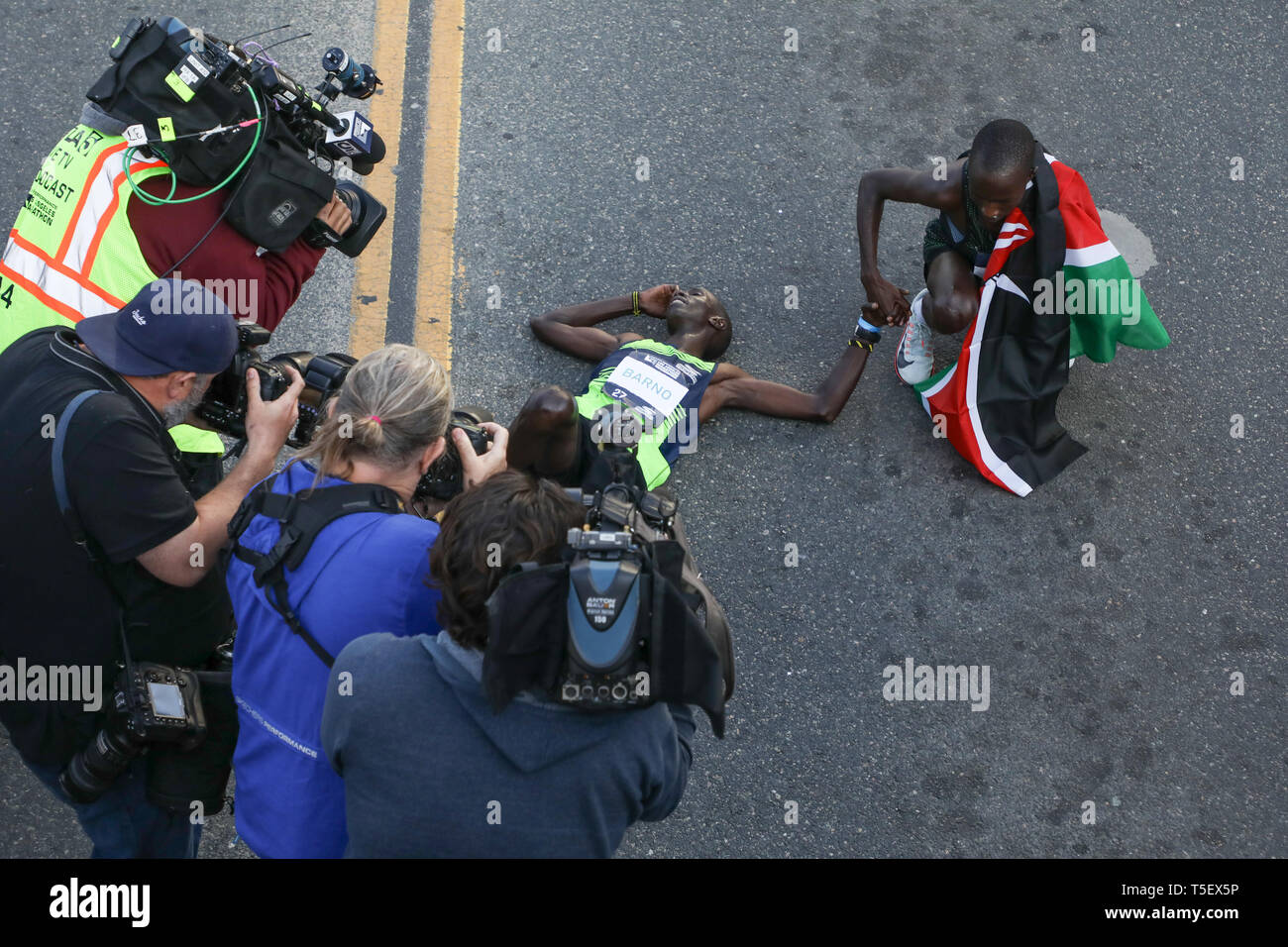34th Annual Skechers Performance LA Marathon in Los Angeles, California ...