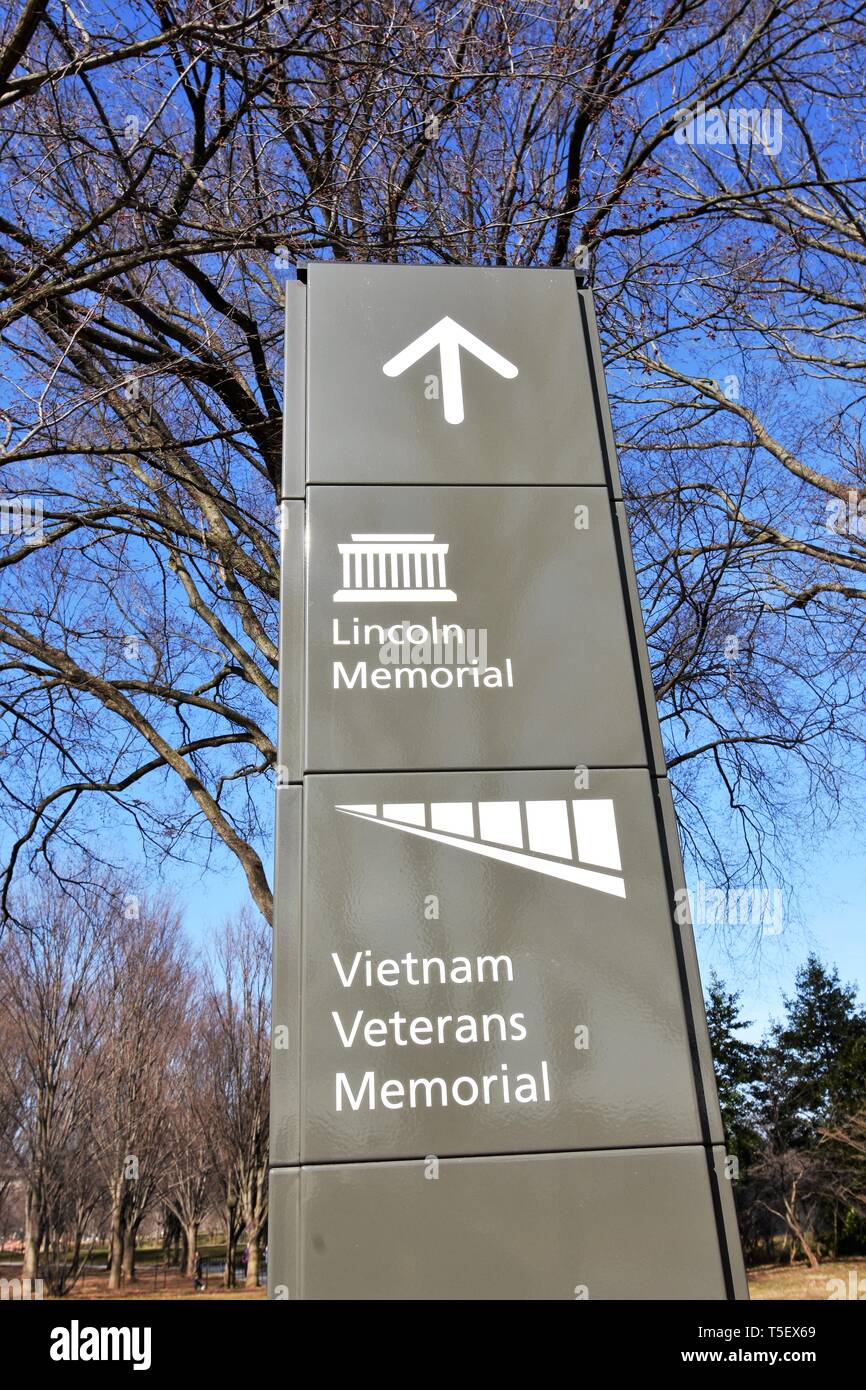 Sign in Washington D.C. pointing to the MLK, JR. memorial Martin Luther ...