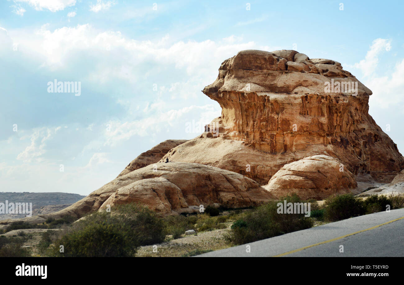 Dramatic landscapes in South Jordan Stock Photo - Alamy