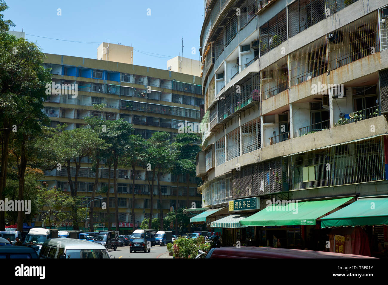 An iconic, circular apartment building at the center of the Guomao ...