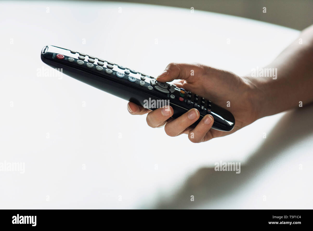 Working holding hi-res stock photography and images - Alamy