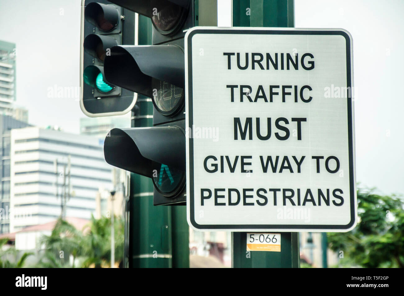 Intersection signage hi-res stock photography and images - Alamy