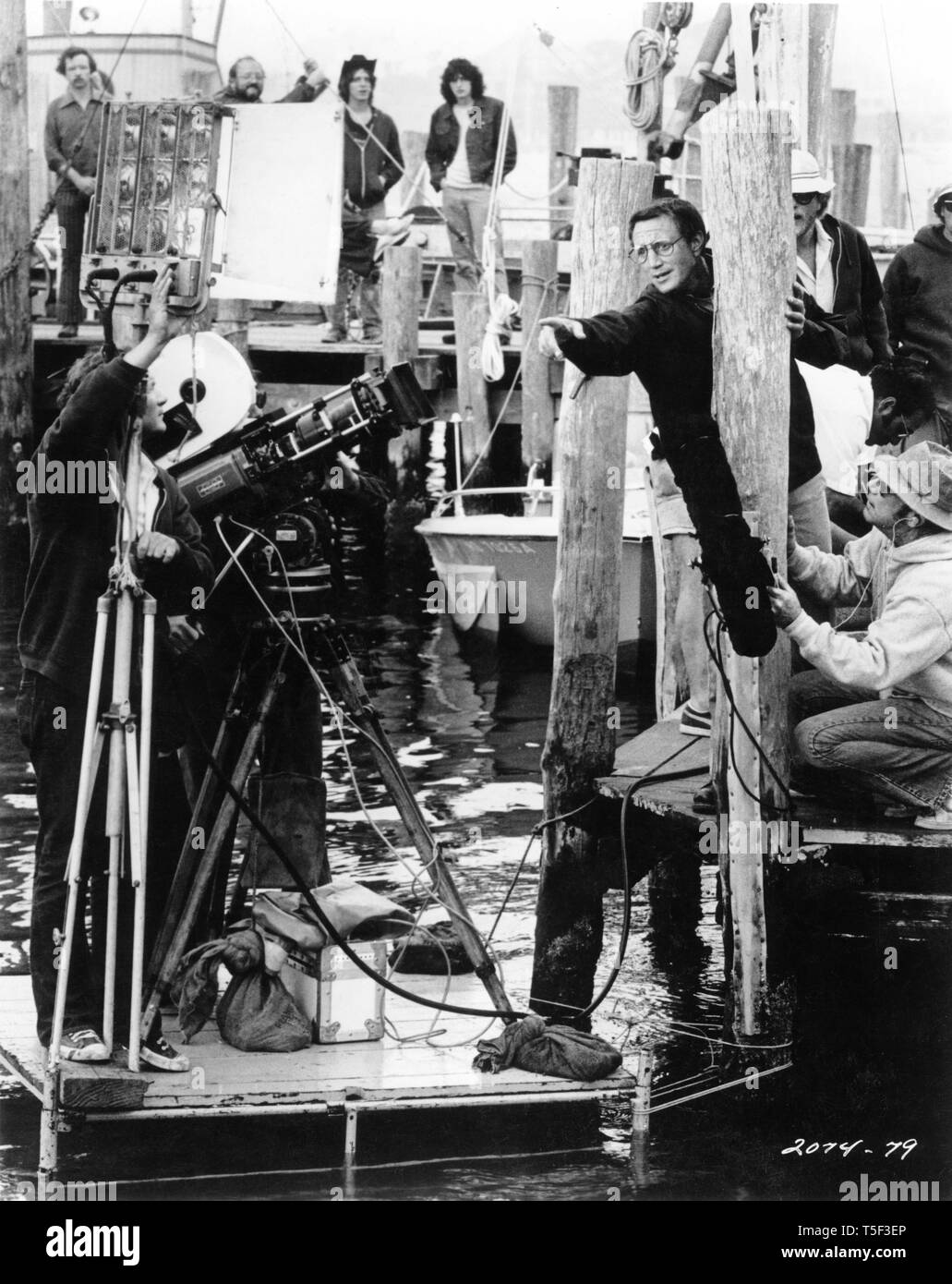 Bill butler jaws hi-res stock photography and images - Alamy