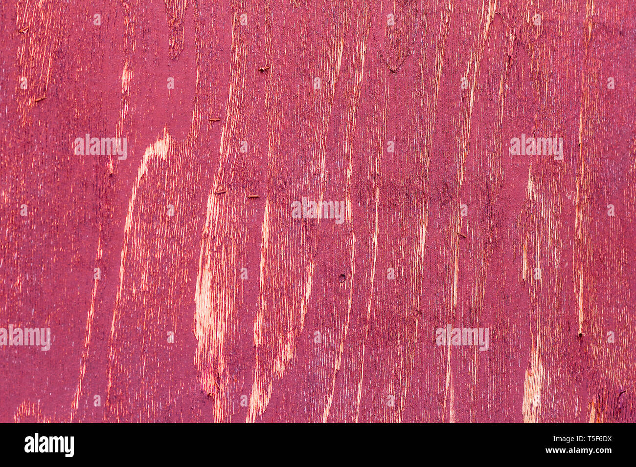 Red wood fence deteriorated by time texture background Stock Photo - Alamy