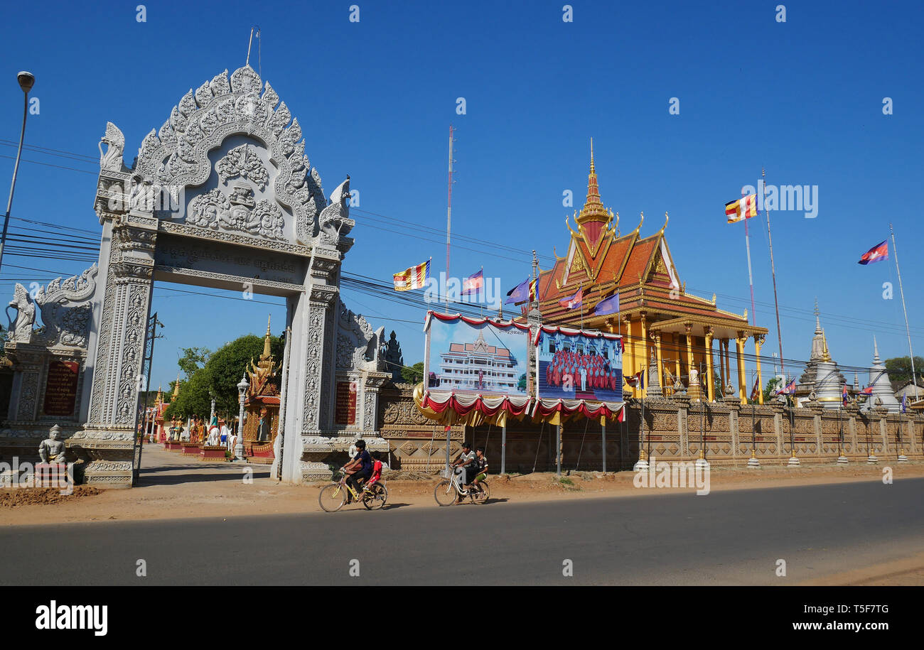 The entrance to the beautiful new temple of Wat Kampong Thom also known ...