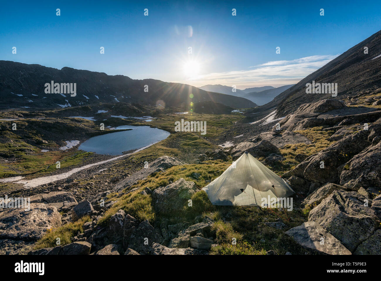 Camping sun hi-res stock photography and images - Alamy