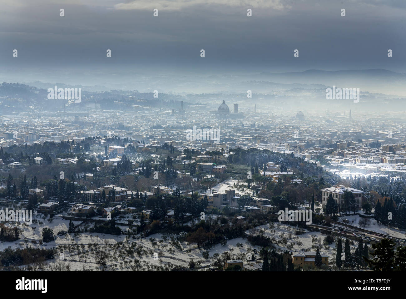 Florence italy snow hi-res stock photography and images - Alamy