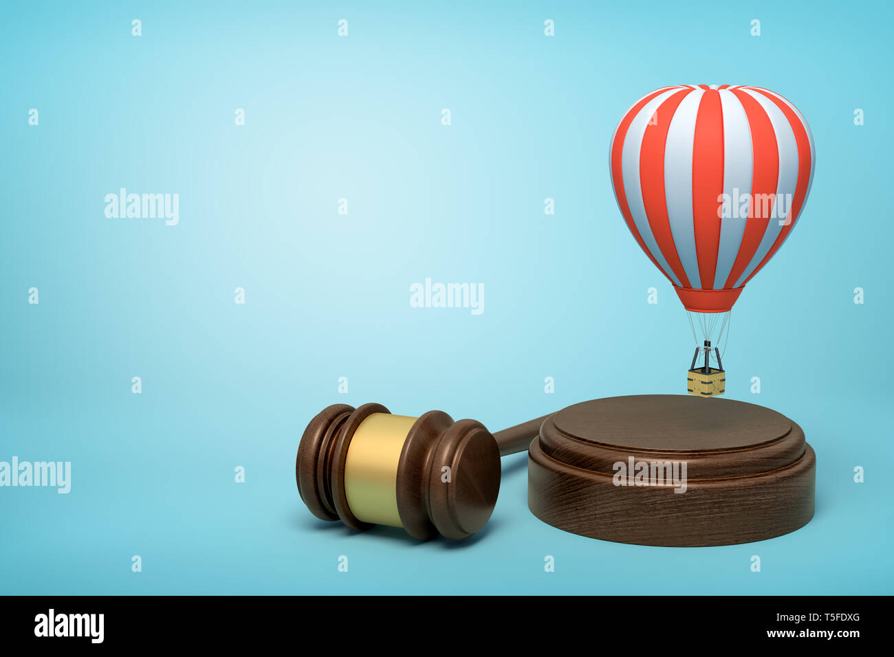 Judge gavel closeup light hi-res stock photography and images - Alamy