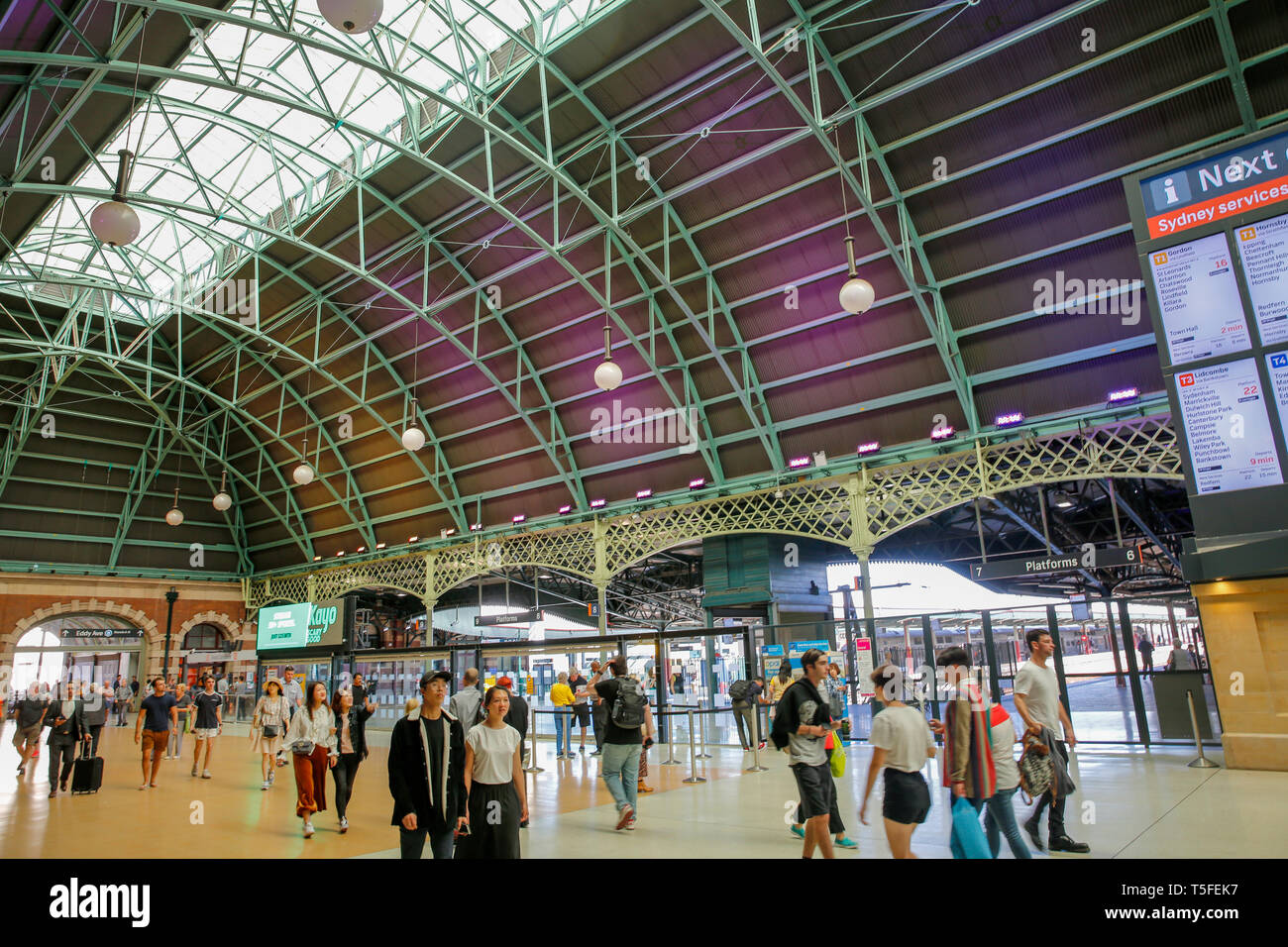Central Railway terminus station in Sydney city centre, with interior ...