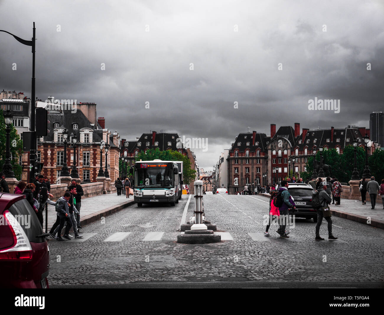 Pont Neuf - Paris Stock Photo - Alamy