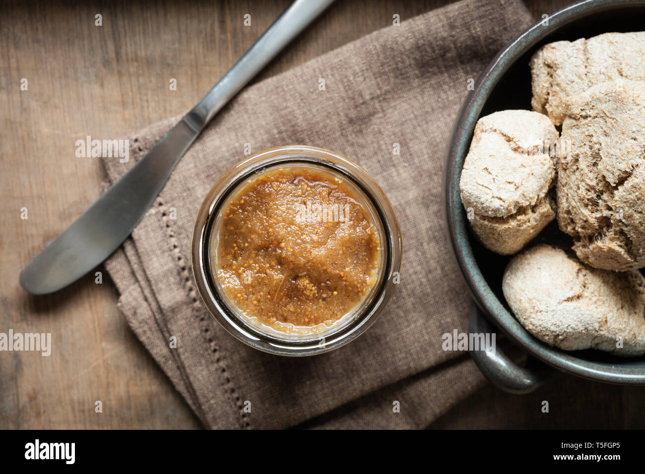 Figs and almonds hi-res stock photography and images - Alamy
