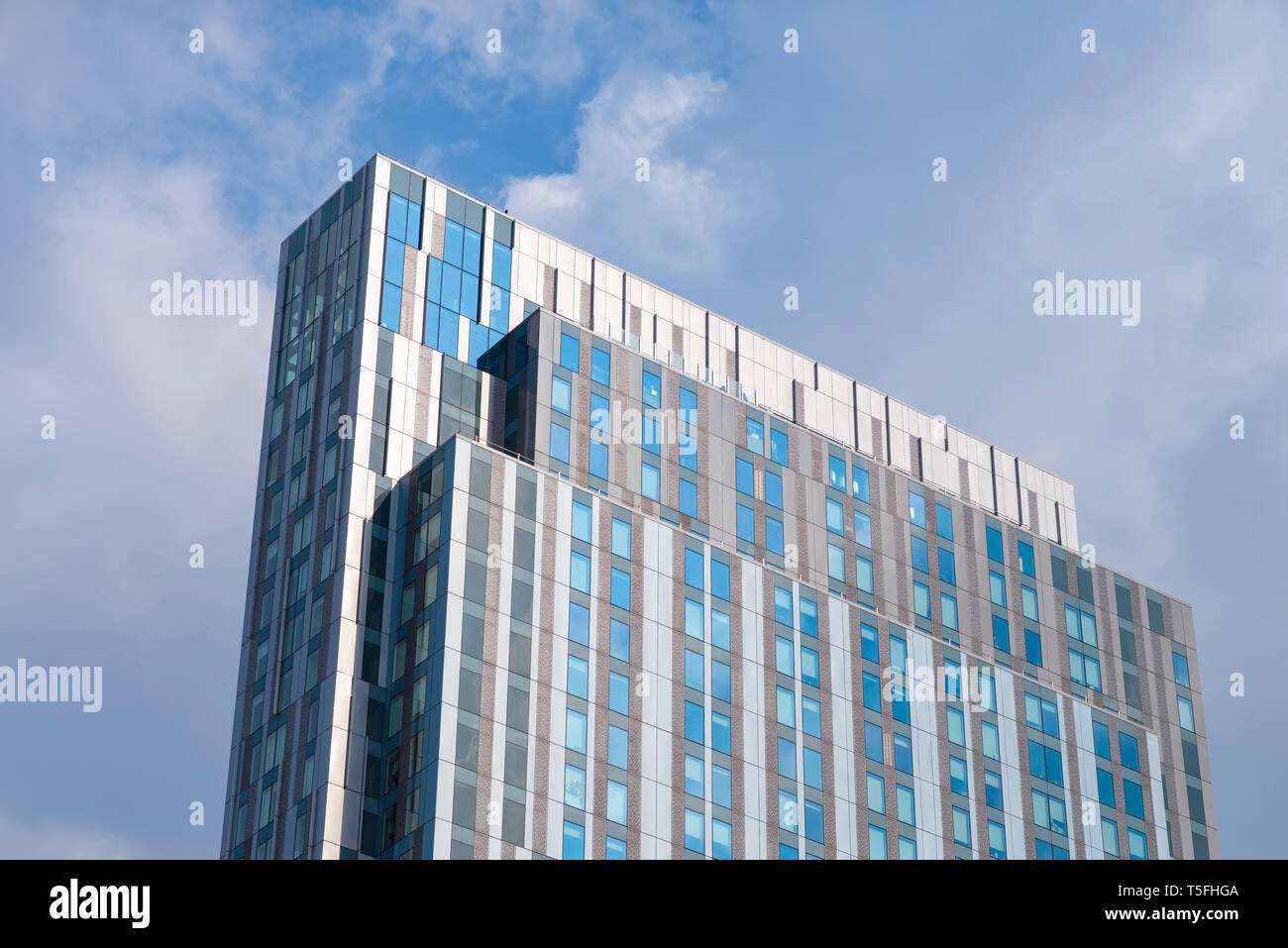 Office building showing lines and patterns Stock Photo - Alamy