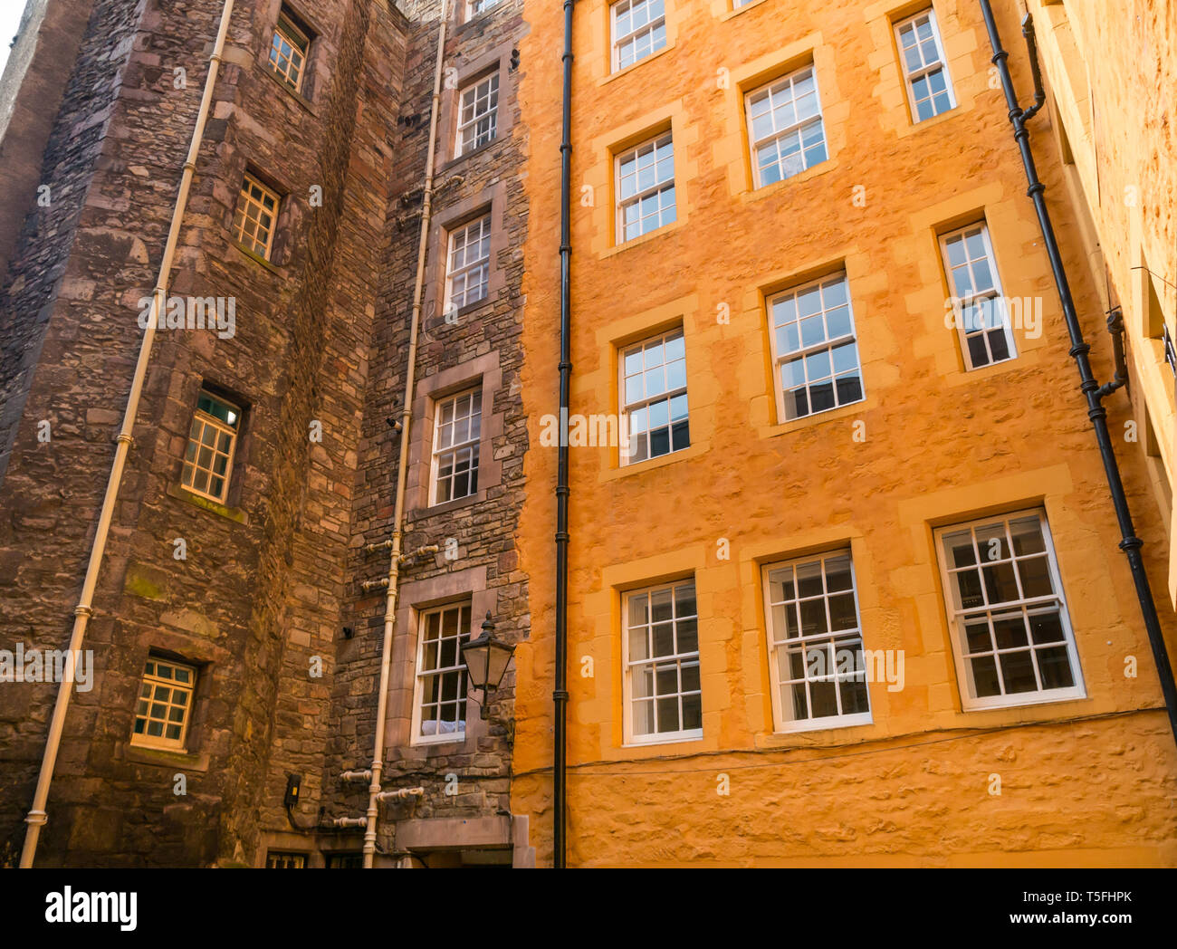 Edinburgh riddles court hi-res stock photography and images - Alamy