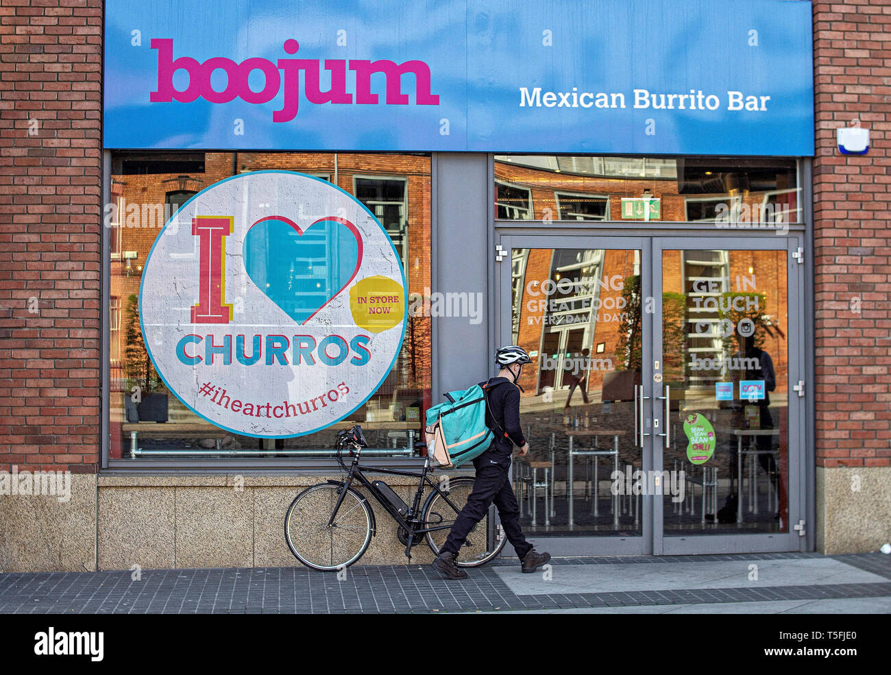 Burrito bar hi-res stock photography and images - Alamy