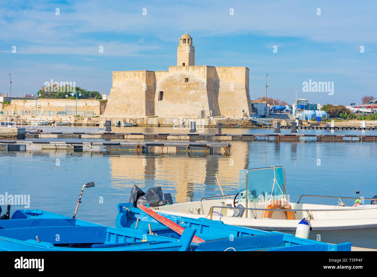 Ostuni wave hi-res stock photography and images - Alamy