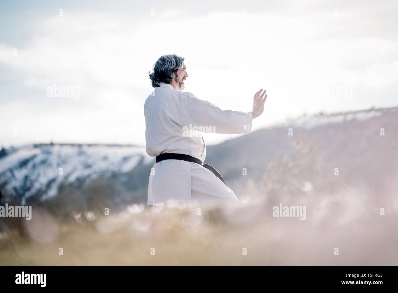 Karate man hi-res stock photography and images - Alamy