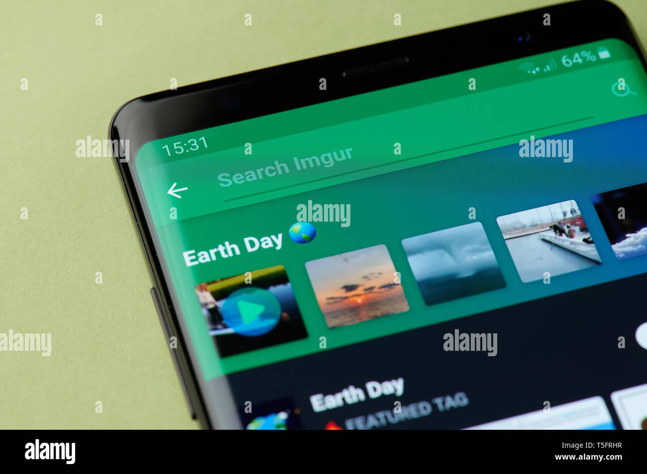 Imgur online hi-res stock photography and images - Alamy