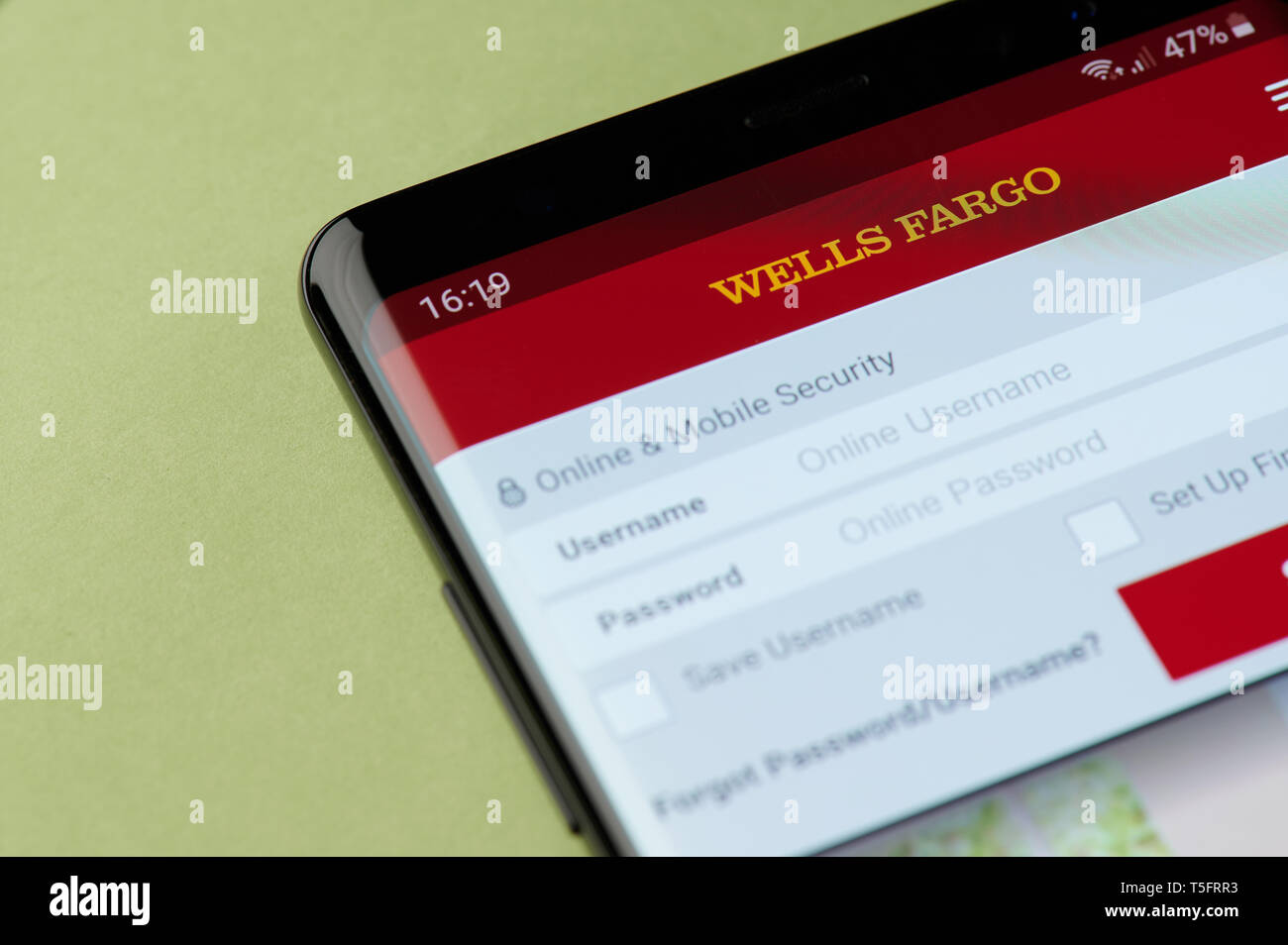 Wells fargo screen hi-res stock photography and images - Alamy