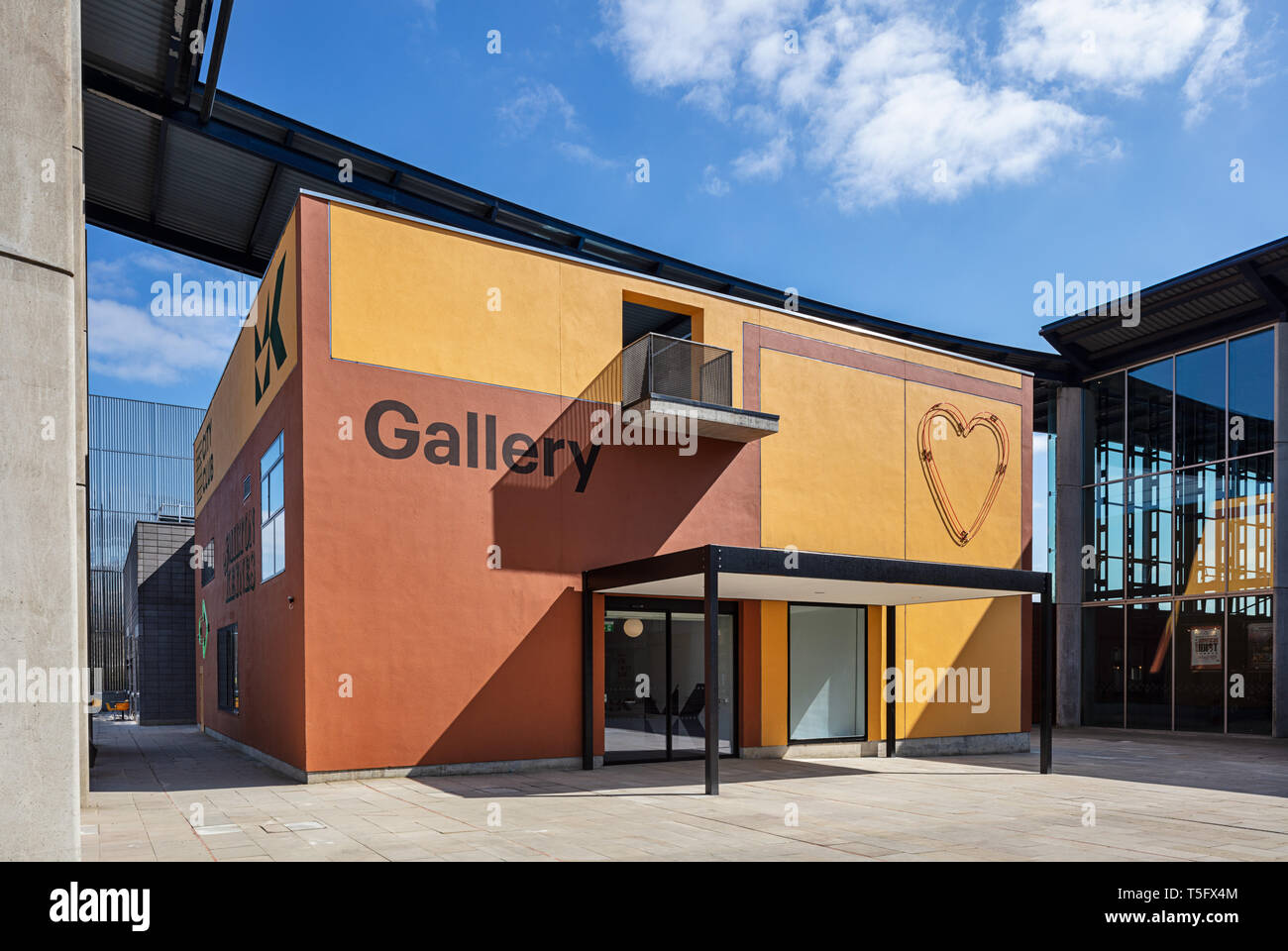 Milton Keynes Gallery - Original building by LCE andrzej blonski ...