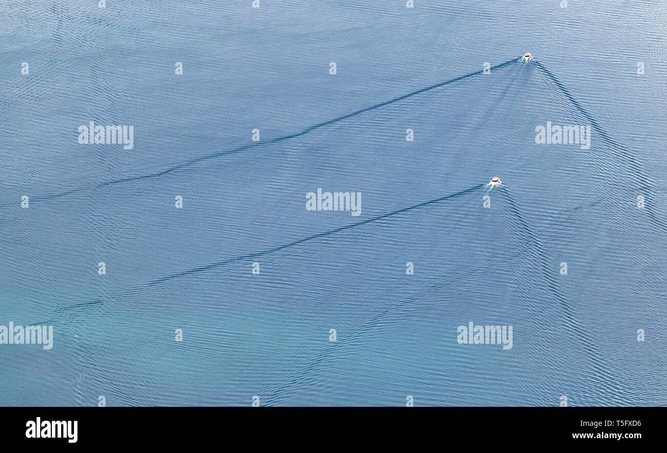 Water texture - wave pattern, gentle wind ripples the surface of the ...