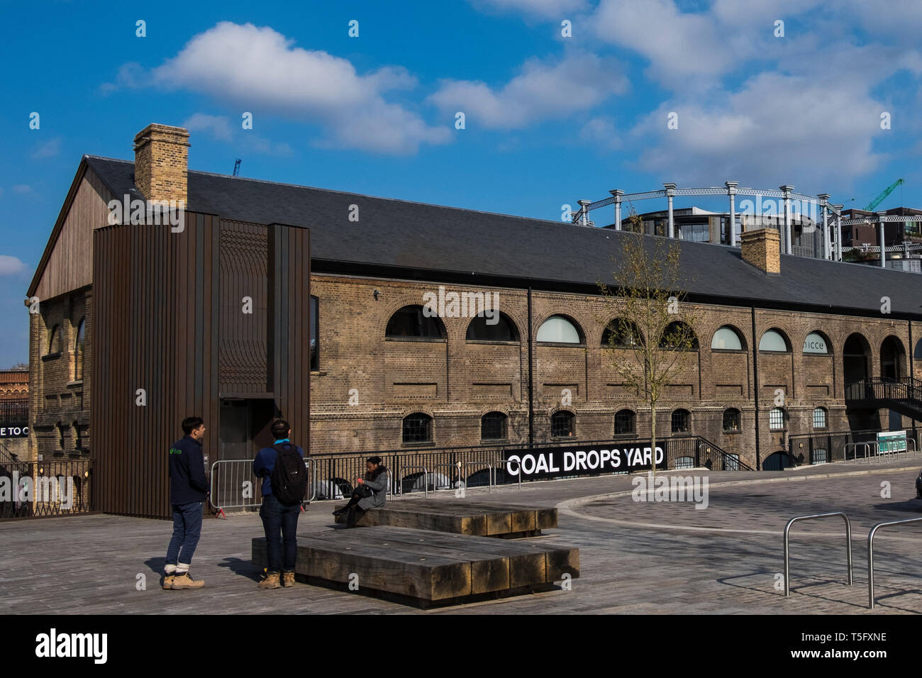 Coal Drop's Yard a new retail quarter, part of the King's Cross ...