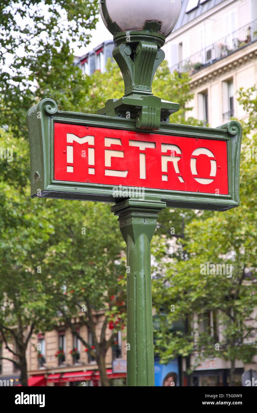 Paris, France - retro metro station sign. Subway train entrance Stock ...