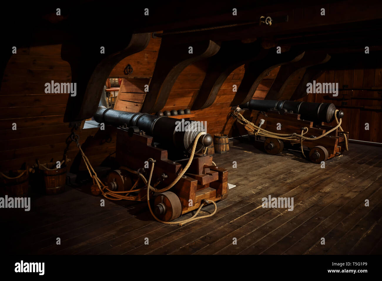 Old Galleon High Resolution Stock Photography and Images - Alamy