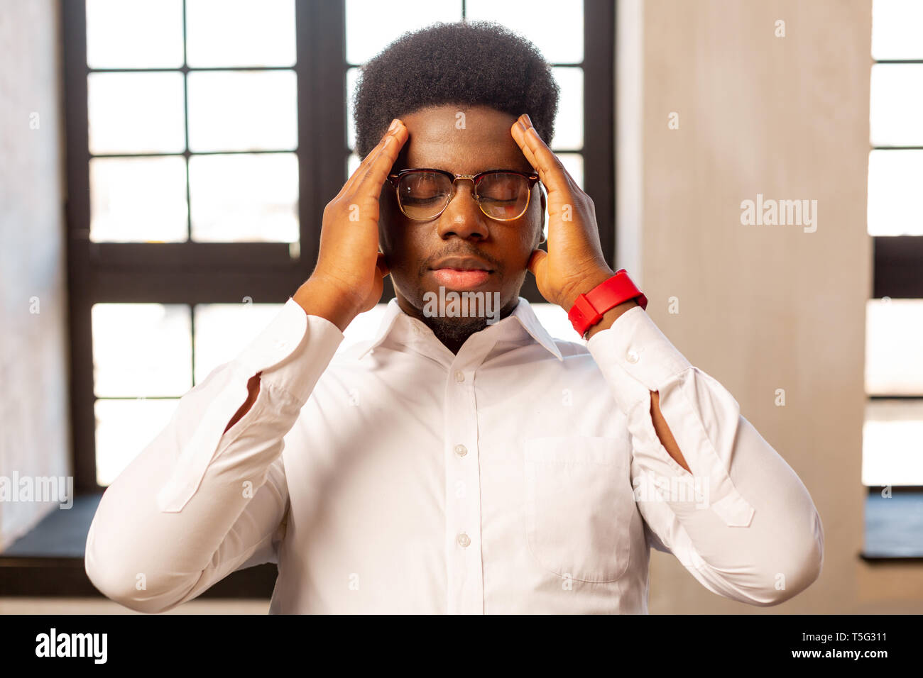 Serious concentrate hi-res stock photography and images - Alamy