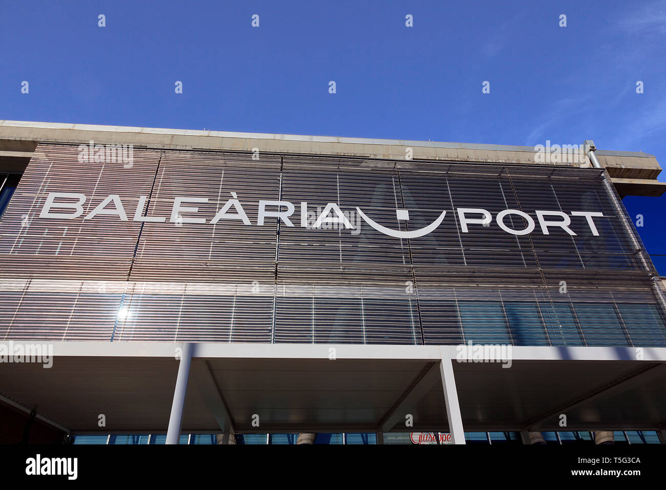 Architectural signage hi-res stock photography and images - Alamy