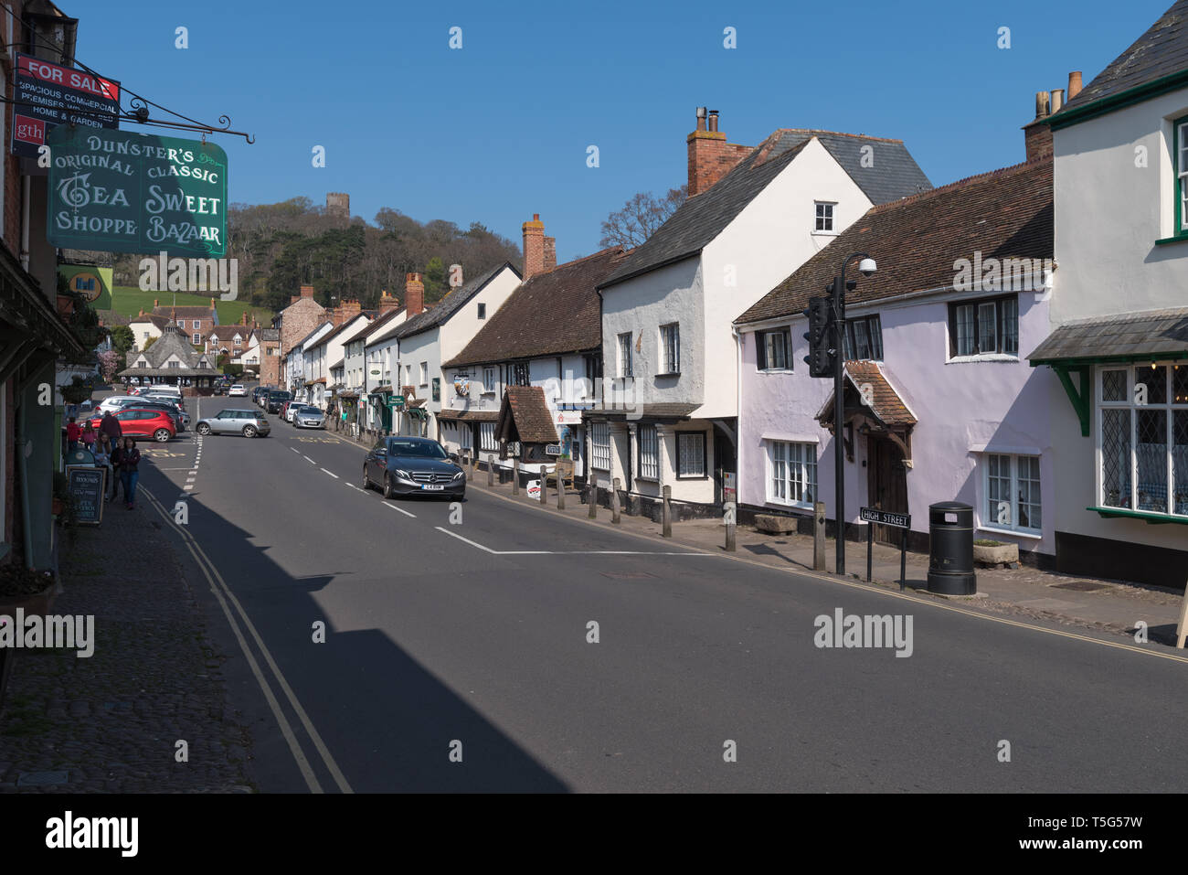Dunster cottage hi-res stock photography and images - Alamy