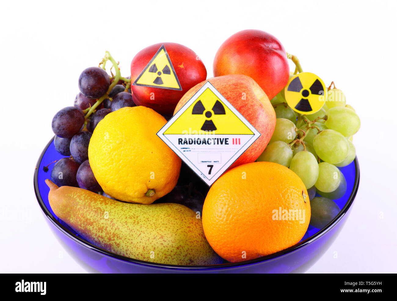 Irradiation fruit hi-res stock photography and images - Alamy