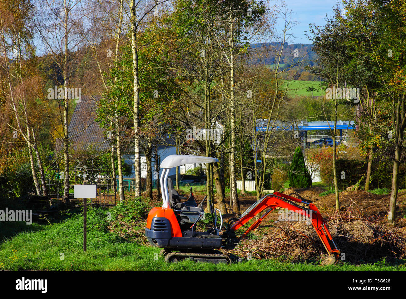 House building plot hi-res stock photography and images - Alamy