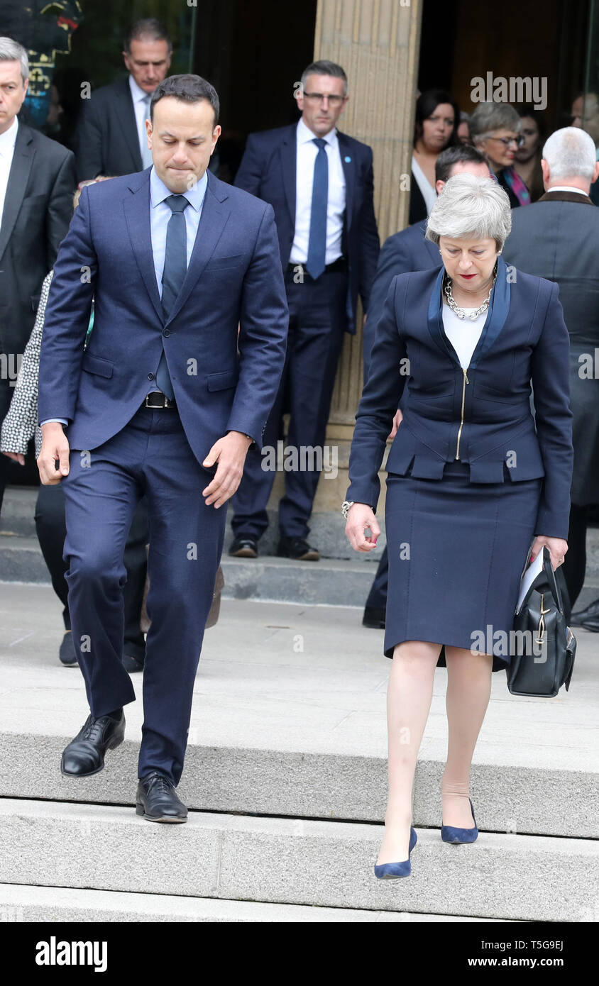 Female murder victim hi-res stock photography and images - Alamy