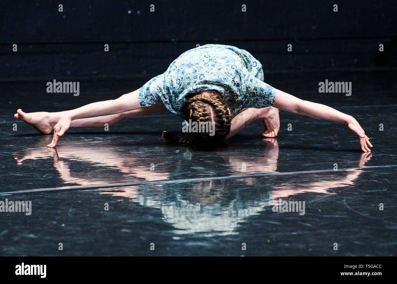 Lilian bayliss deborah hay hi-res stock photography and images - Alamy