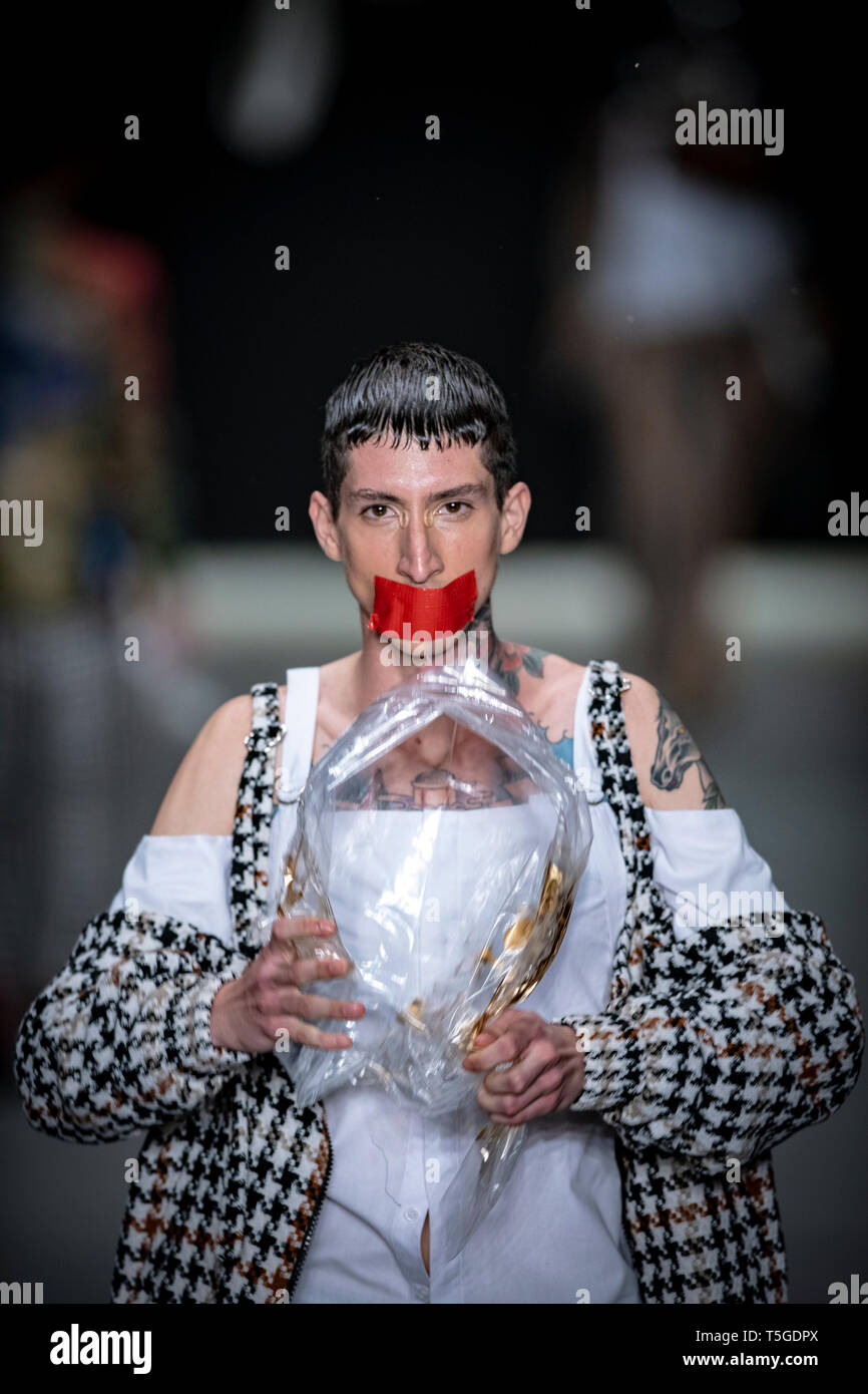 Sao Paulo, Brazil. 24th Apr, 2019. Parade of the João Pimenta brand during the 47th edition of ...