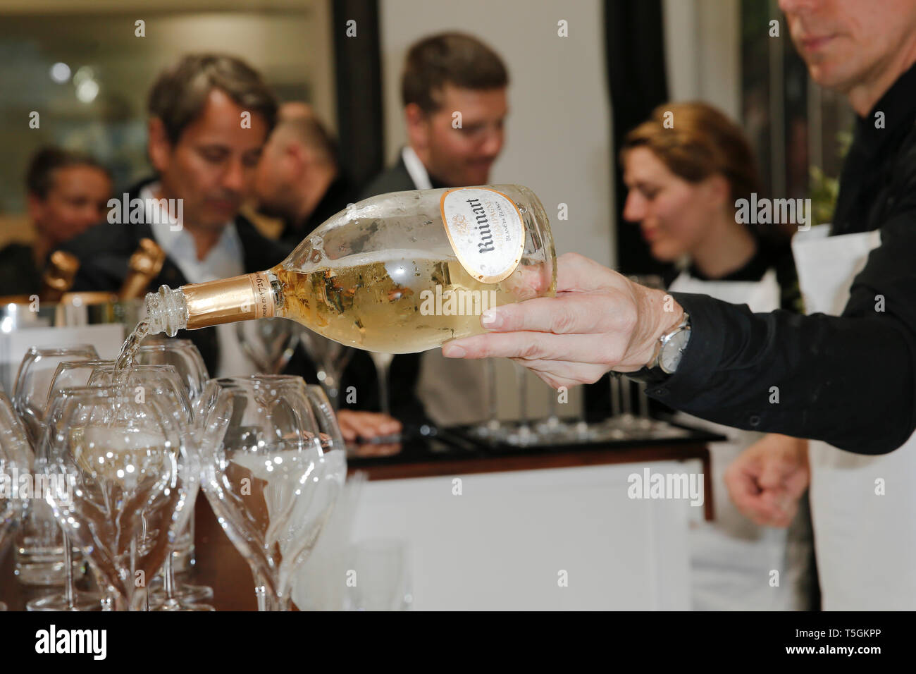 Feature ruinart hi-res stock photography and images - Alamy