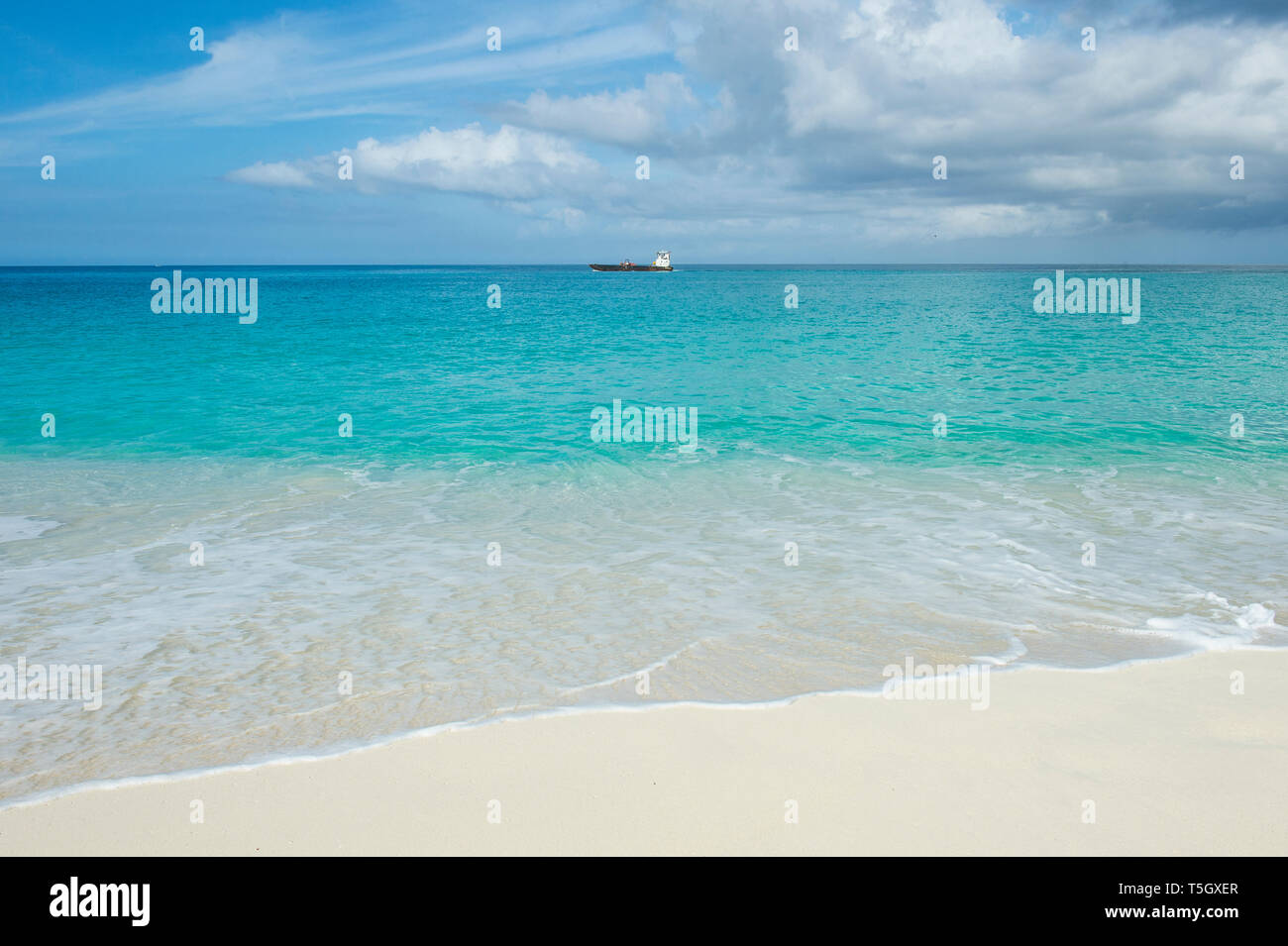 Bahamas, Nassau, Paradise Island, Cabbage Beach Stock Photo - Alamy