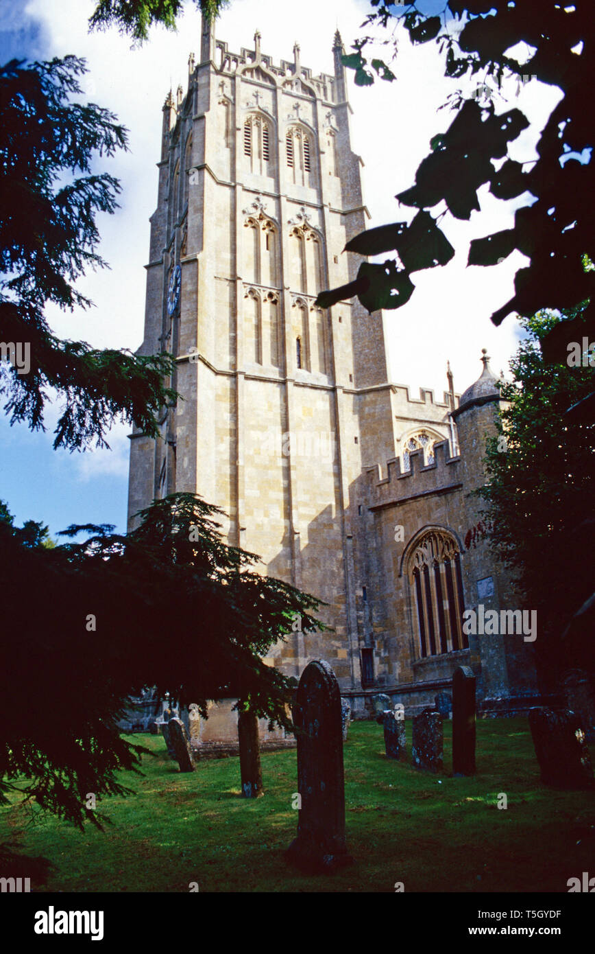 St.James,a wool church,Chipping Campden,England Stock Photo - Alamy
