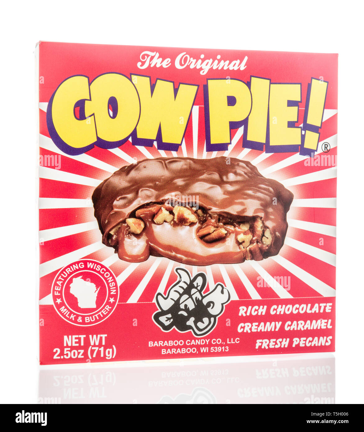 Cow pie hi-res stock photography and images - Alamy