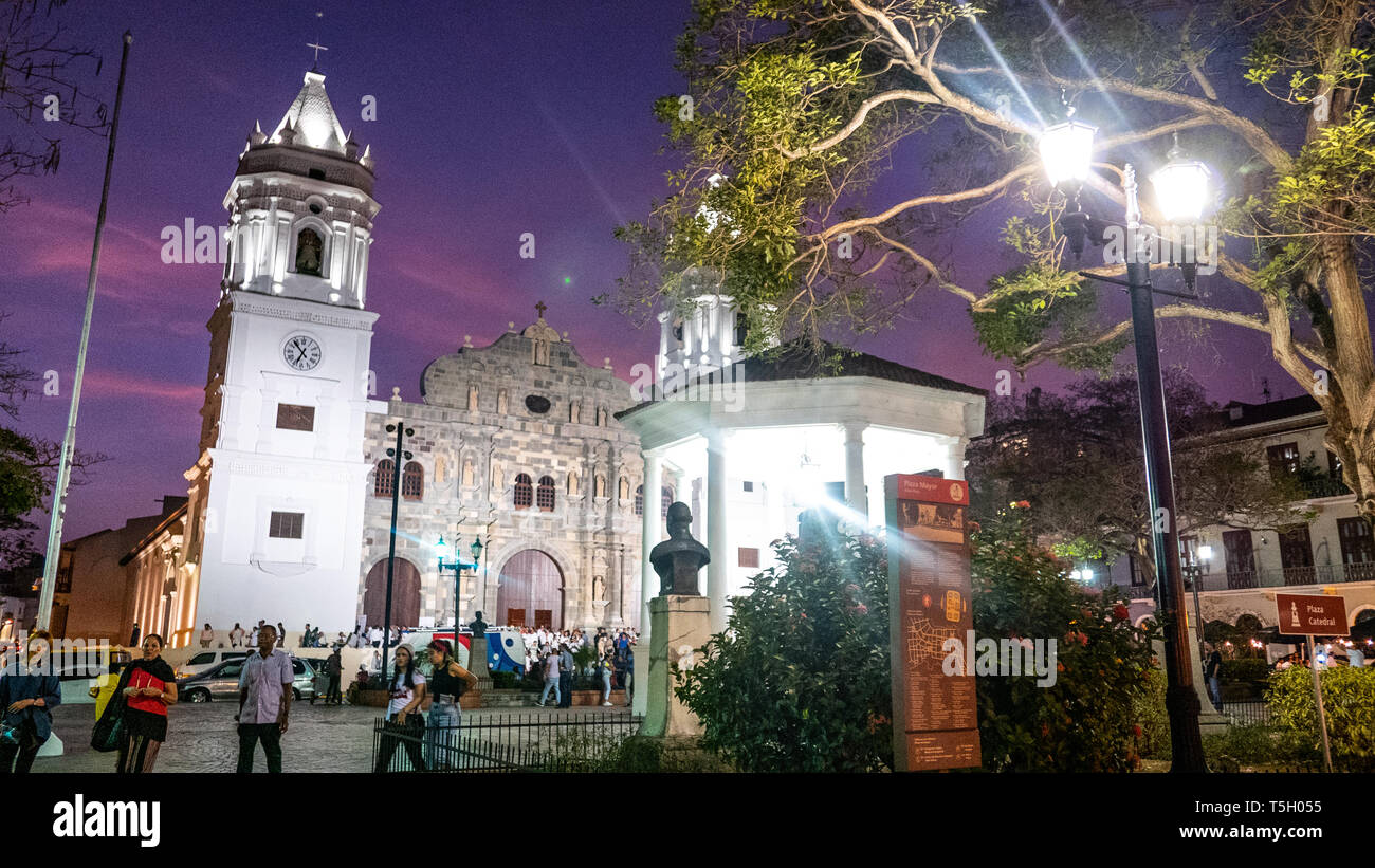 The Sacred Heart Cathedral (Spanish: Catedral Basílica Santa Maria la ...