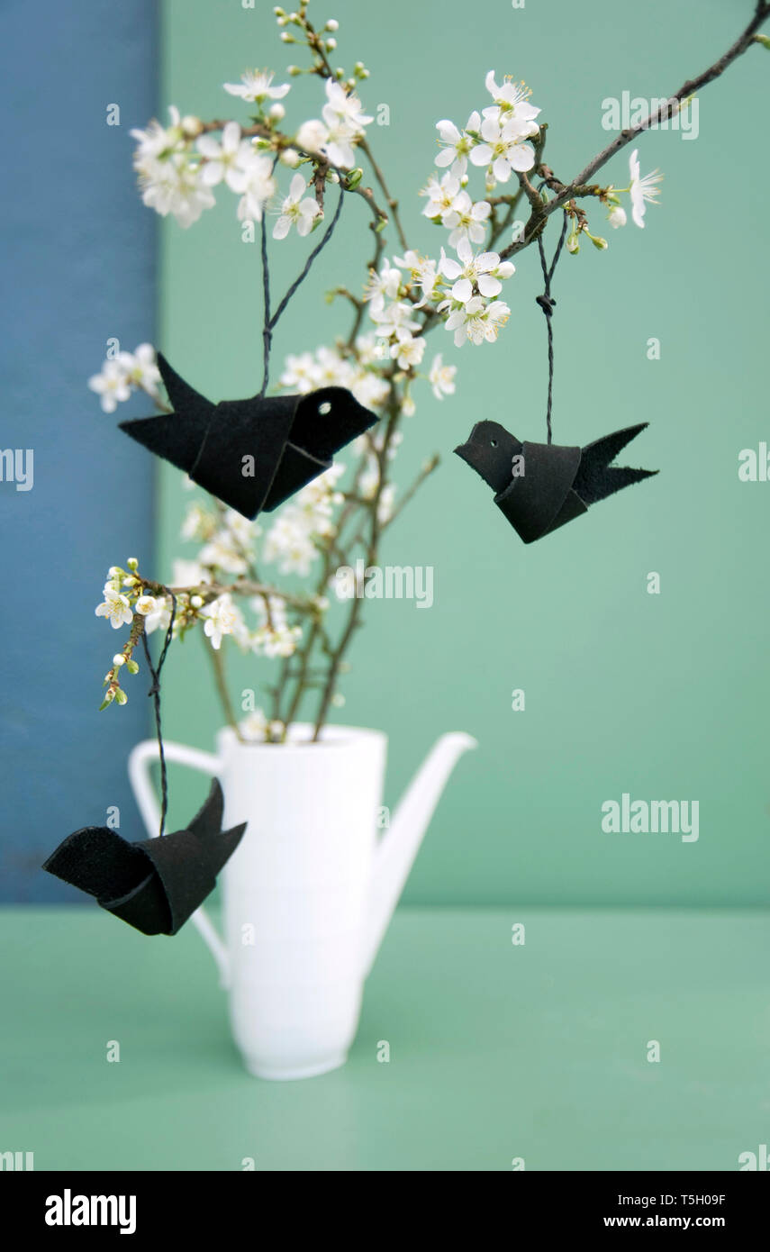 Leather cord folded as birds hi-res stock photography and images - Alamy
