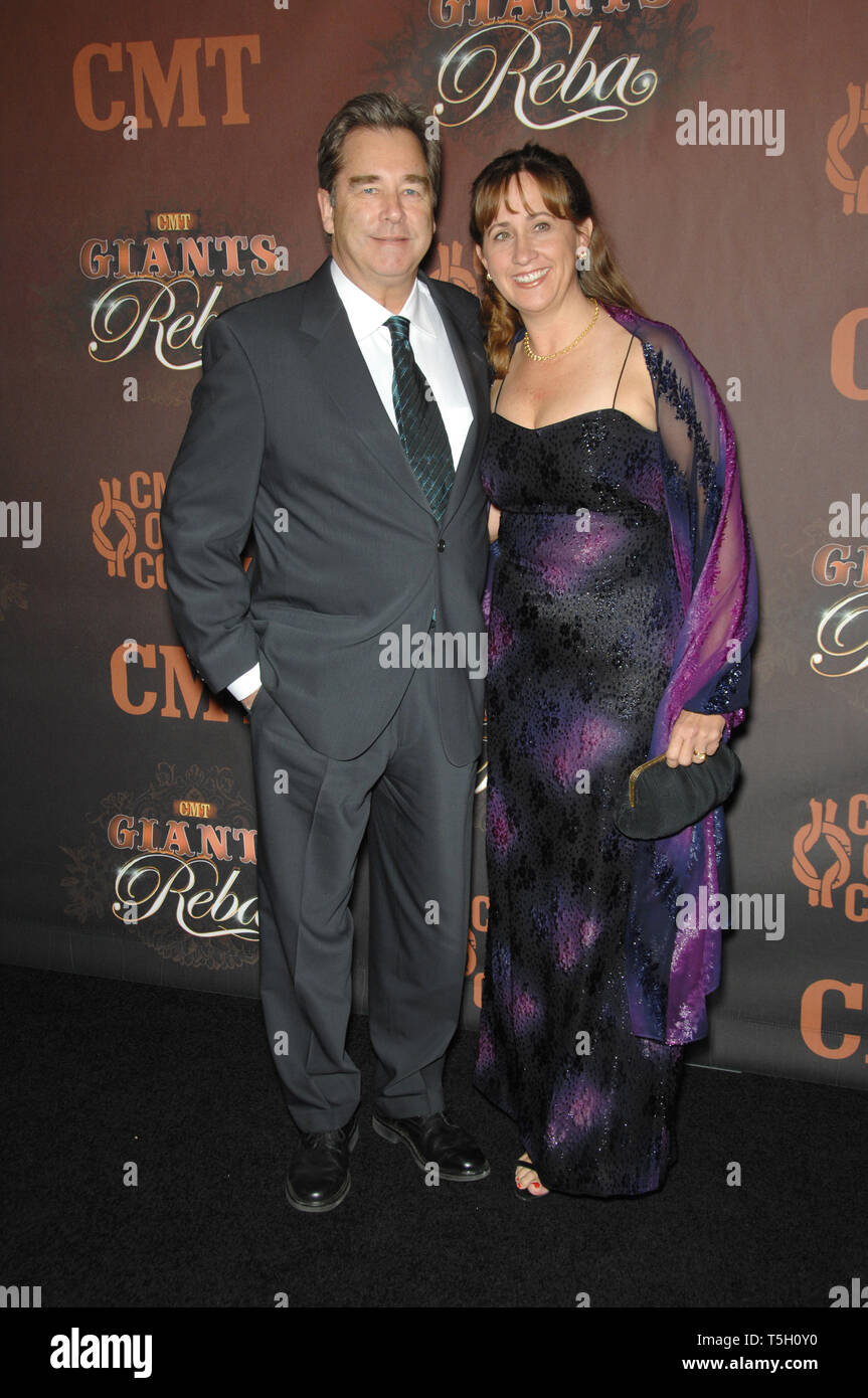 Wendy treece bridges and beau bridges hi-res stock photography and ...