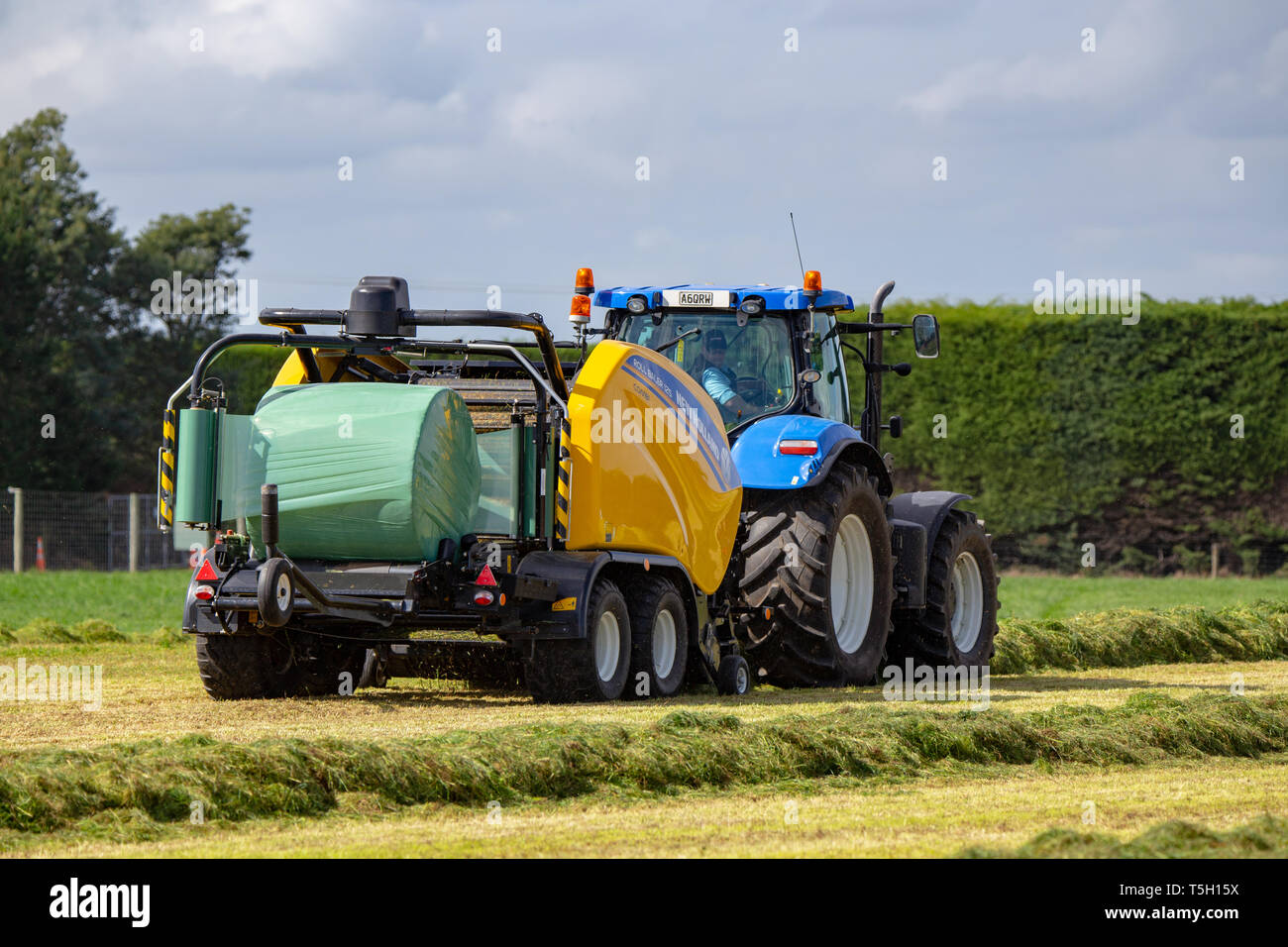 Bale wrapper machine hi-res stock photography and images - Alamy