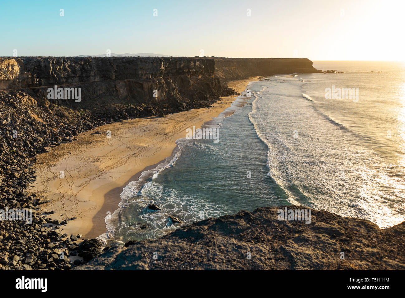 Spain, Canaray Islands, Fuerteventura, coastline Stock Photo - Alamy