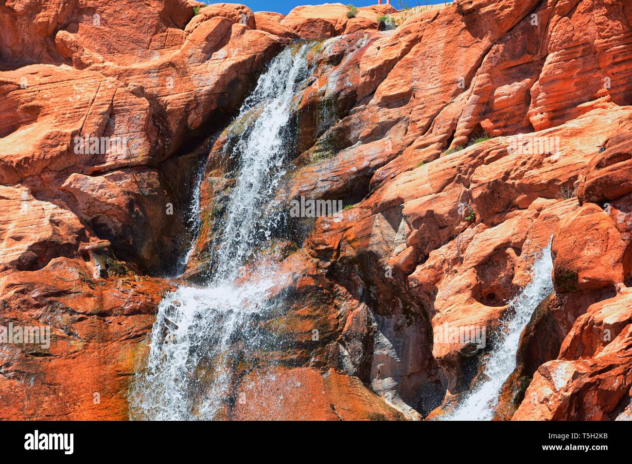 Views of Waterfalls at Gunlock State Park Reservoir Falls, In Gunlock ...