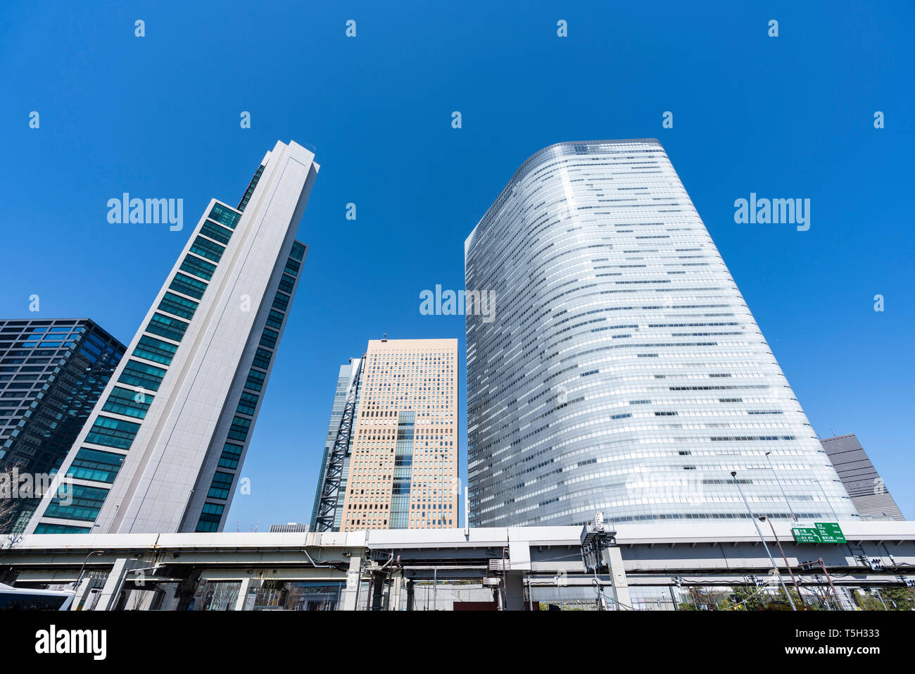 Dentsu Inc. building, Minato-Ku, Tokyo, Japan. Built in 2002. Designed ...